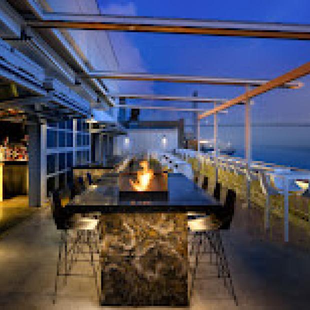 Electric Moon Skytop Lounge | Visit Savannah