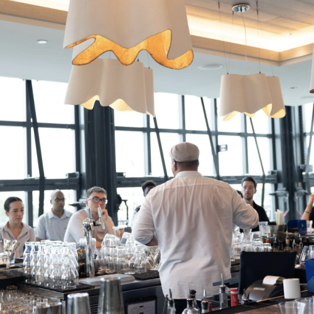 Electric Moon Skytop Lounge | Visit Savannah